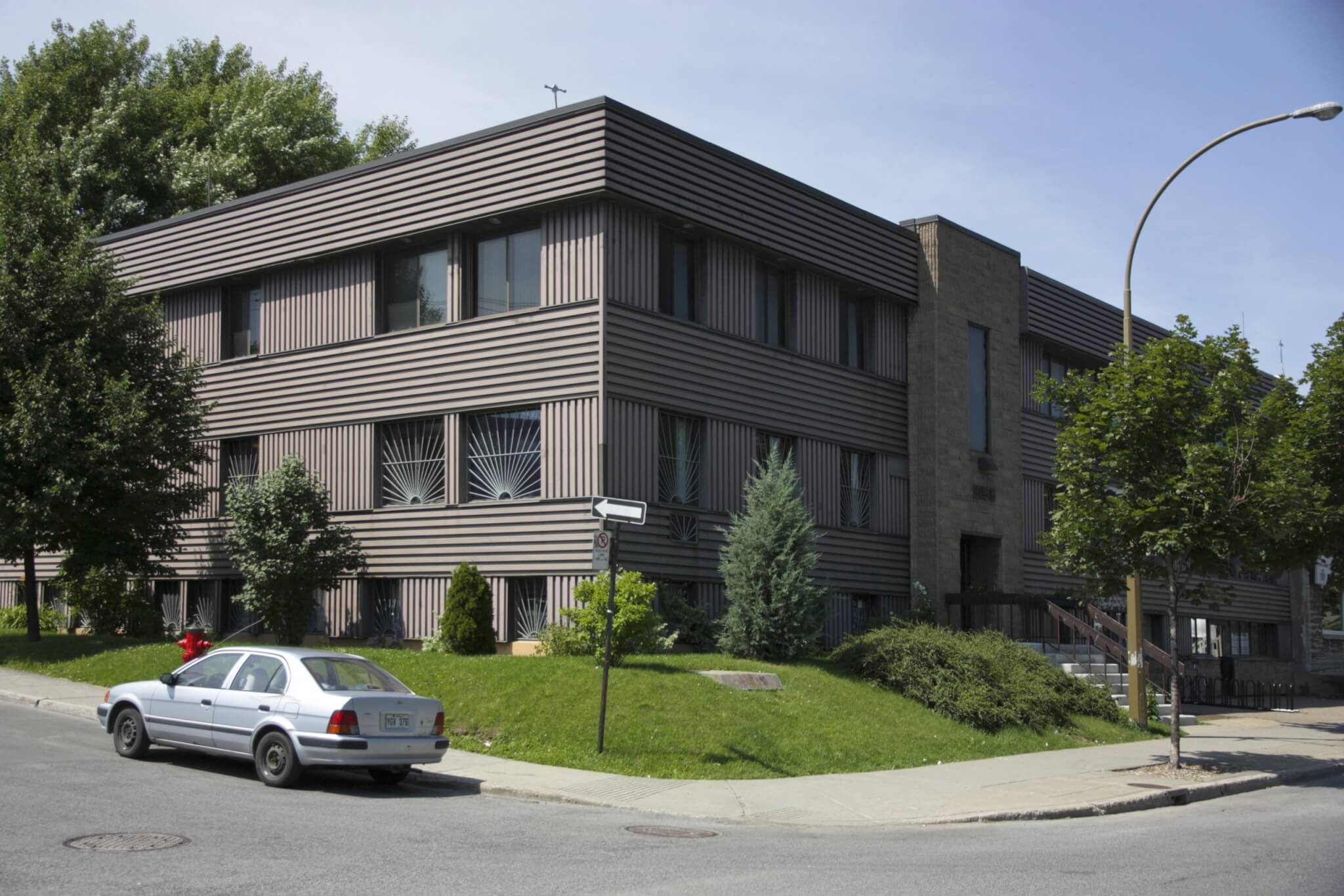 Organisme à but non lucratif - 3155, 3165 rue Hochelaga - Atelier ...